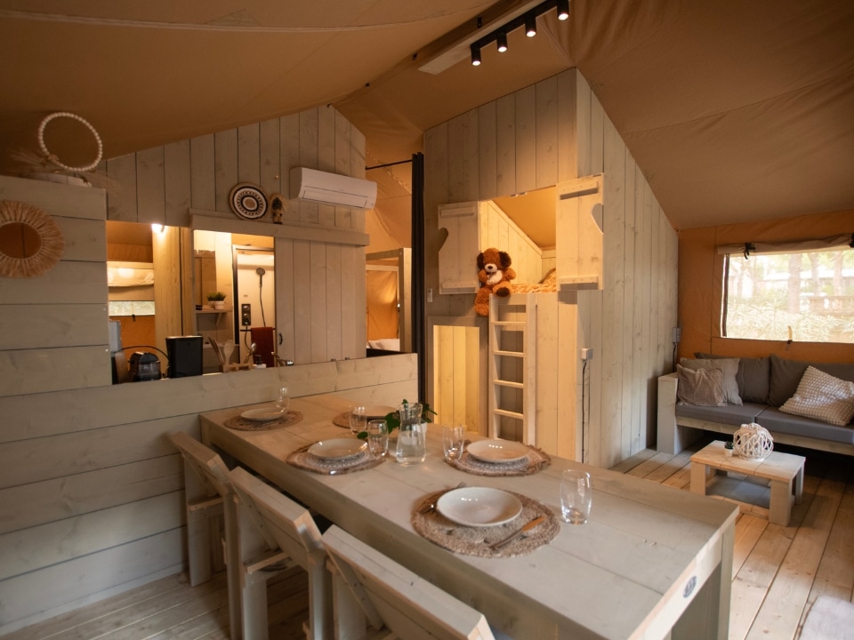 Safari Cottage | Entdecken Sie unsere Glampingzelte | Outstanding Zelt